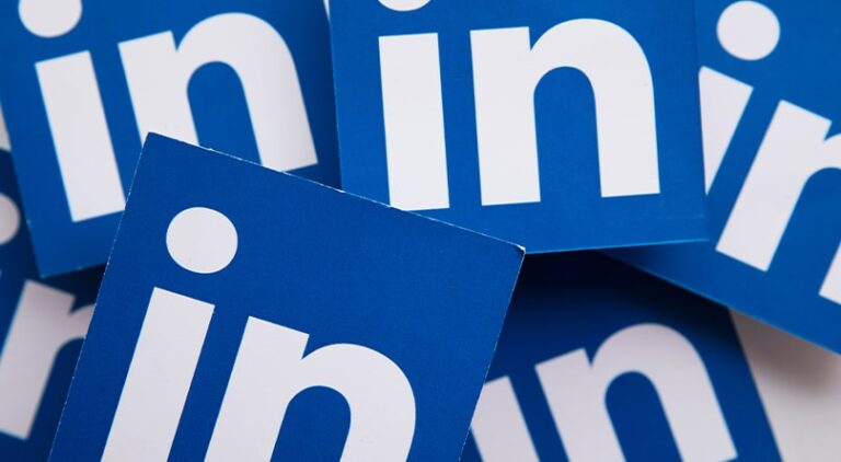 Choosing the Right LinkedIn Ad Types For Your Campaign Goals